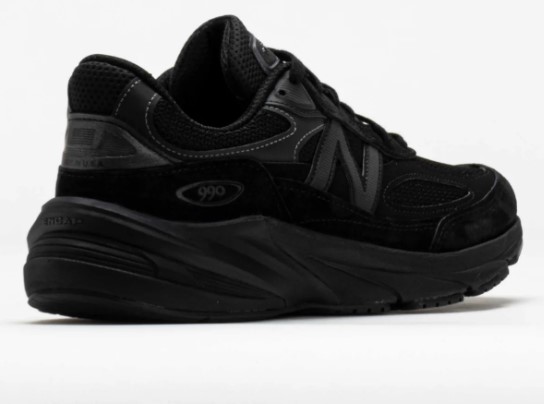 נעלי ספורט לנשים רחבות במיוחד מבית ניו באלאנס דגם 990 V6 שחור